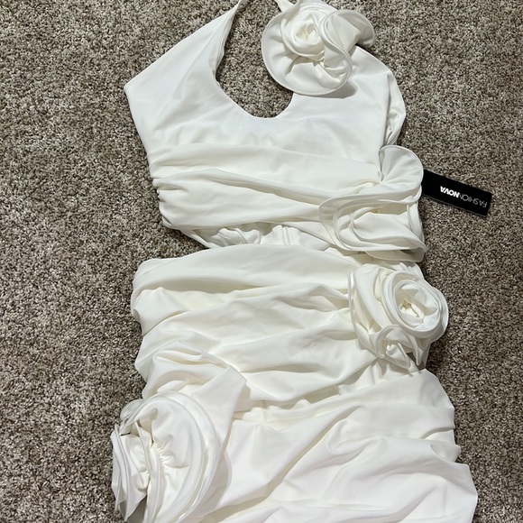 Fashion Nova | Dresses | Nwt Rana Rose Ruched Mini Dress | Poshmark